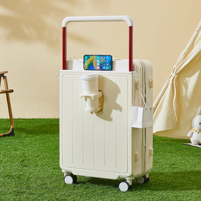 C43618 Carry-on suitcase with telescopic handle and silent, multi ...